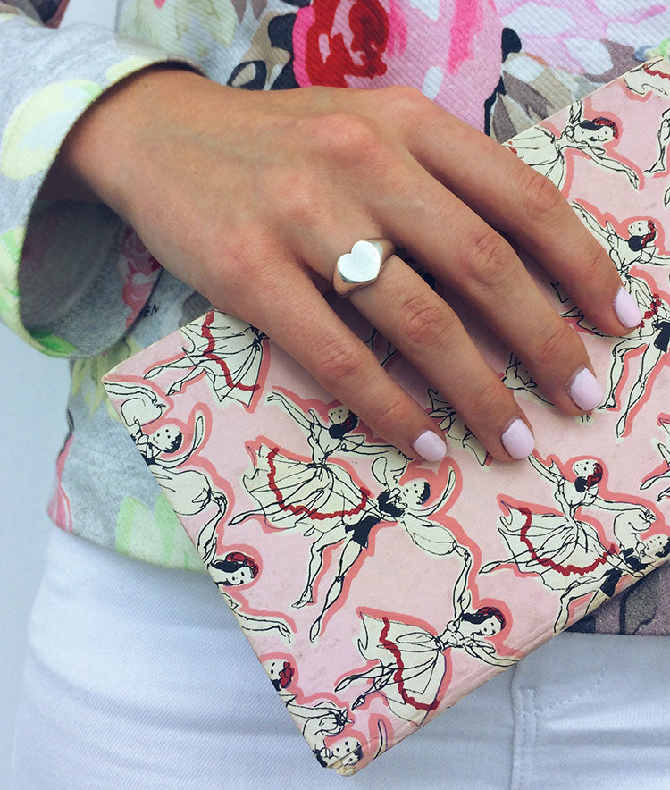 Everything you need to know about wearing a signet ring – Bianca Jones